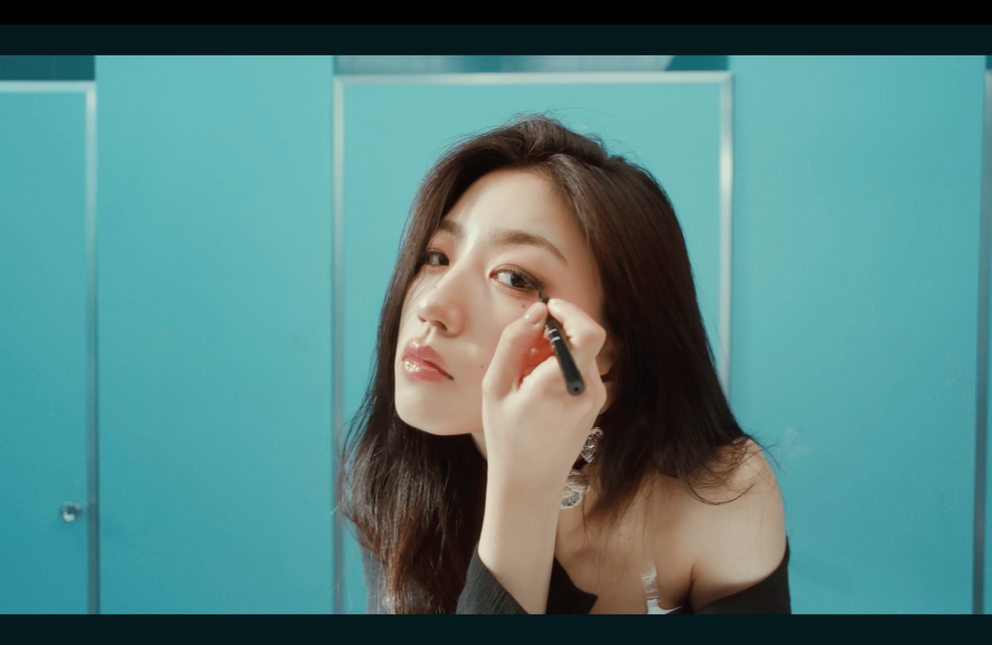 My True Winter Makeup Collection, Part 1: Cheeks & Lips – Auxiliary Beauty